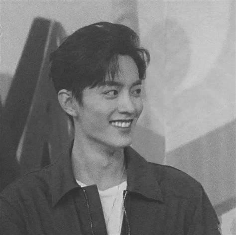 91年的哥哥再高，也会低头听弟弟说话；97年 高清图片，堆糖，美图壁纸兴趣社区