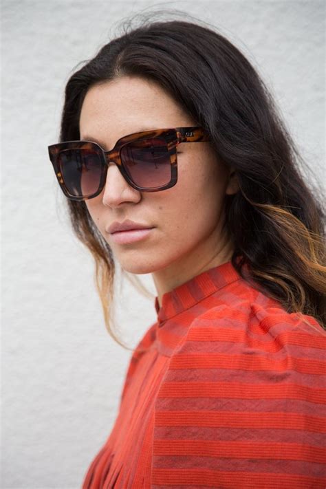 Quay Supine Sunglasses In Tortoise Garmentory