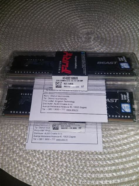 Ram Memorija Ddr4 3200 2x8 Gb Ram Memorija Ddr4 3200 2x8 Gb