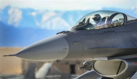 МИД Ирана расценил удары США и Британии по Йемену как нарушение