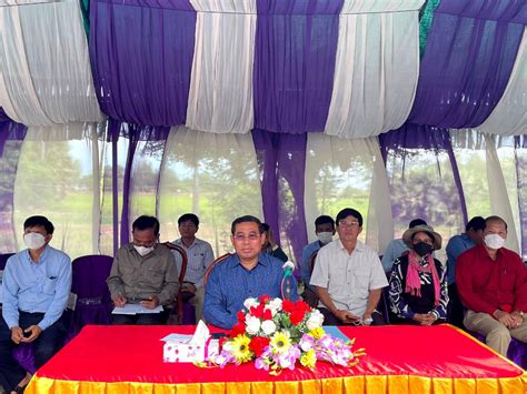 ឯកឧត្តម អ៊ូច ភា អភិបាលខេត្តតាកែវ នាំយកស្រូវពូជដែលជាអំណោយរបស់រាជរដ្ឋាភិបាលកម្ពុជា