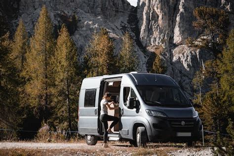 Modello Nomad Ivy Noleggio Camper In Europa Indie Campers