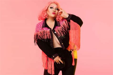 Kitty Obsidian Embracing Arts And Celebrating Body Positivity In