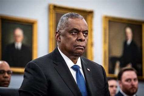 Austins Hospitalization Prompts Questions Over Pentagon Timeline The
