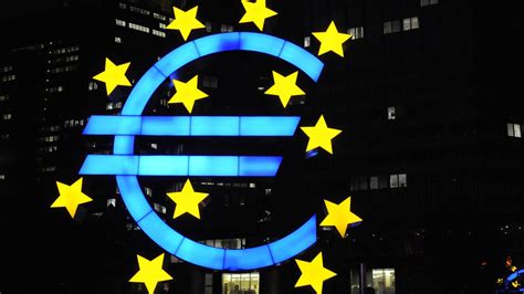 Konjunktur EZB Senkt Erneut Zinsen Im Euroraum