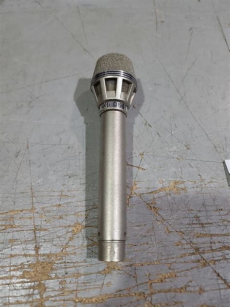 Akg D190e Cardioid Dynamic Microphone Reverb