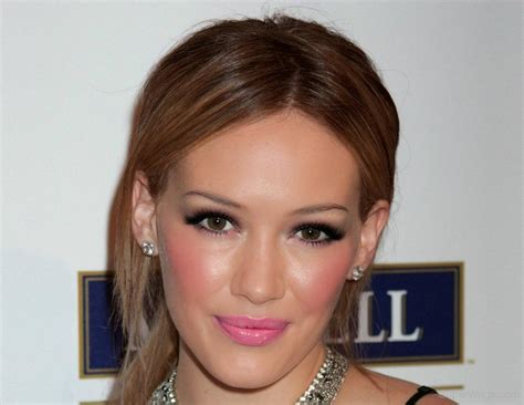Hilary Duff Pink Lips Super Wags Hottest Wives And Girlfriends Of