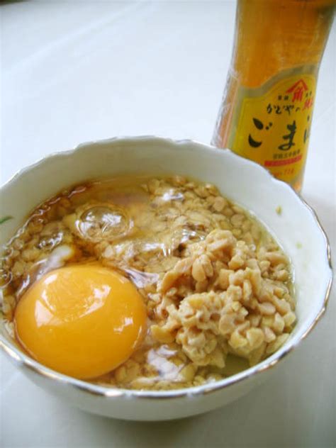 ごま油の香りが幸せ♡ 納豆卵かけご飯 By Chikappe 【クックパッド】 簡単おいしいみんなのレシピが354万品