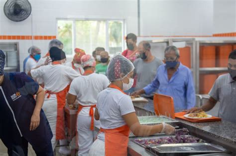 Bom Prato Cubatão tem cardápio especial nos dias 24 25 31 de dezembro