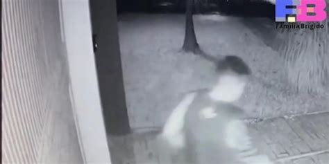 Wife Caught Her Husband
