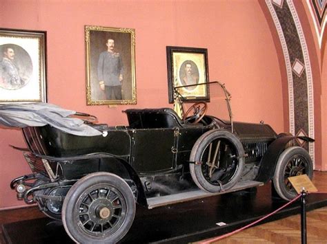 The 1911 Gräf Stift 28 32 PS Double Phaeton in which the Archduke