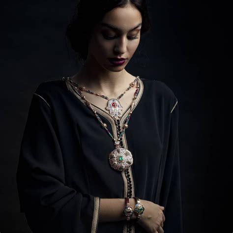 Rafinity On Instagram “be Stunning Just The Way You Are Rafinity Jewellery Gold Fashion