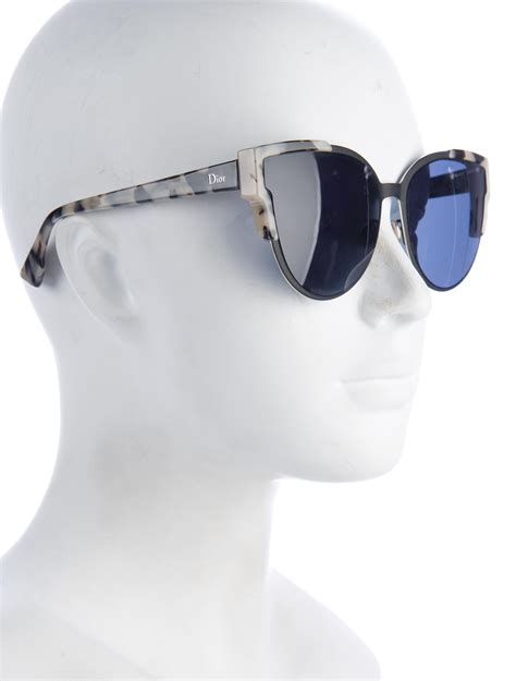 Christian Dior Wildly Cat Eye Sunglasses Accessories Chr58953 The