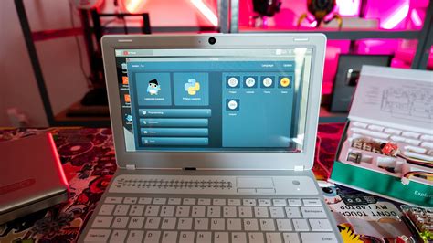 Elecrow Crowpi L بهترین لپ تاپ Raspberry Pi تاکنون اما آیا کافی است