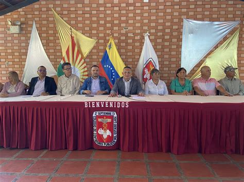 Contadores Públicos De Lara Celebran 50 Años De La Ley Radio Fe Y