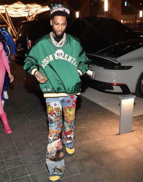 Pin By 𝑘𝑜𝑜𝑙𝑎𝑖𝑑 On Rappers Save Outfits Outfits Hip Hop Fashion