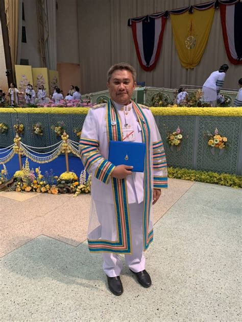 ขอแสดงความยินดีด๊อกเตอร์ป้ายแดง ชาณวิทย์ อิสลาม