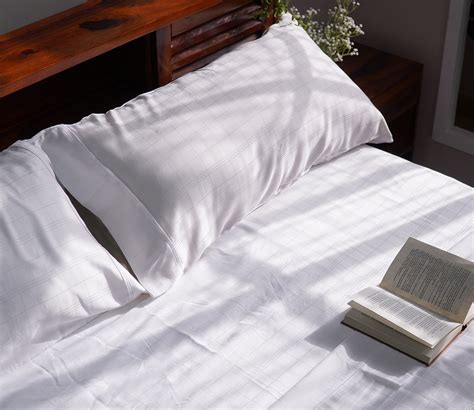 Buy Vegan Dobby Organic Bamboo King Size Bed Sheet With 2 Pillowcases