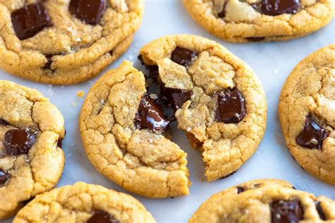 Perfect Easy Chocolate Chip Cookies Recipe