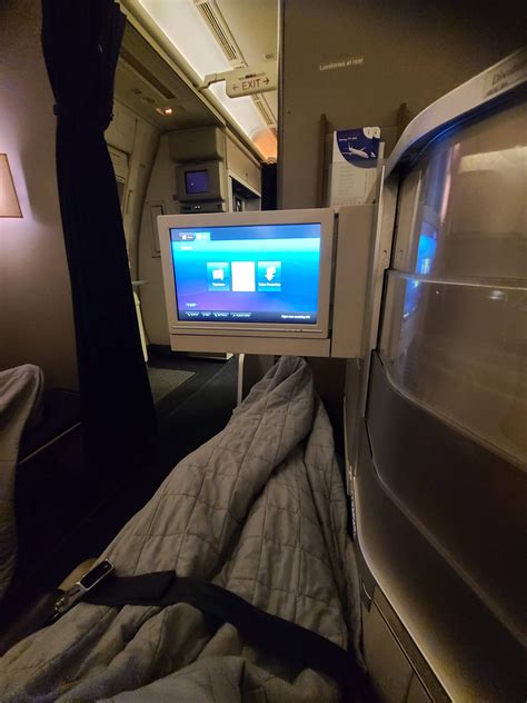 Airline Review British Airways Business Class Boeing 777 300 With