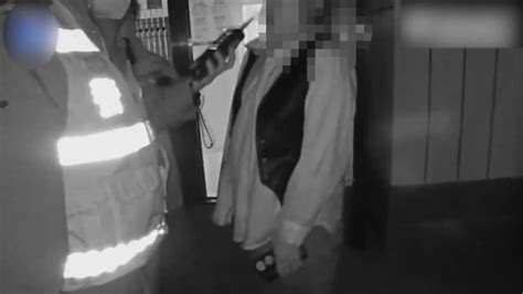 女子酒驾被查：我心情不好喝了酒，故意开车的关键帧澎湃新闻 The Paper