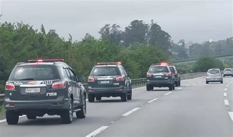 Policial Sofre Ataque E Leva Três Tiros Na Frente Da Filha