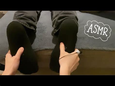 ASMR⚡️Relaxing foot scratch! (LOFI)