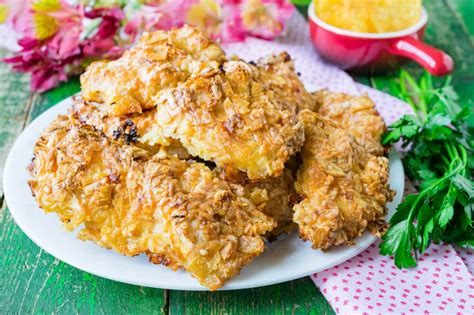 Crunchy Baked Chicken Nuggets