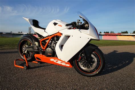 2012 Ktm 1190 Rc8r Track Review