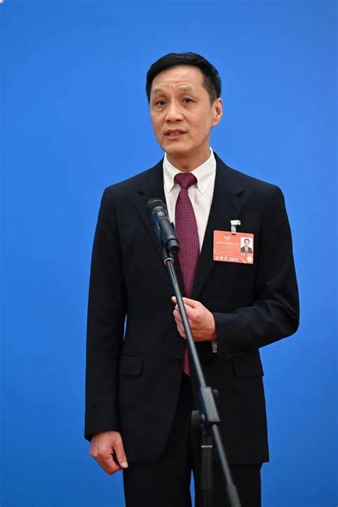 眾望所歸！馮遠征就任北京人藝第五任院長 每日頭條