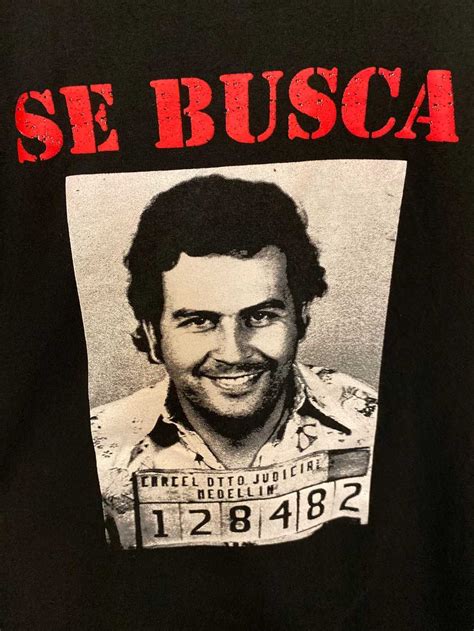 Movie Vintage Vintage Pablo Escobar Se Busca Columb Gem