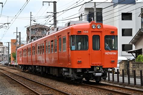 伊予鉄道700系電車 769 古町駅 鉄道フォト・写真 By ポン太さん レイルラボraillab