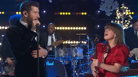 Inside The Kelly Clarkson And Brett Eldredge Engagement Gossip