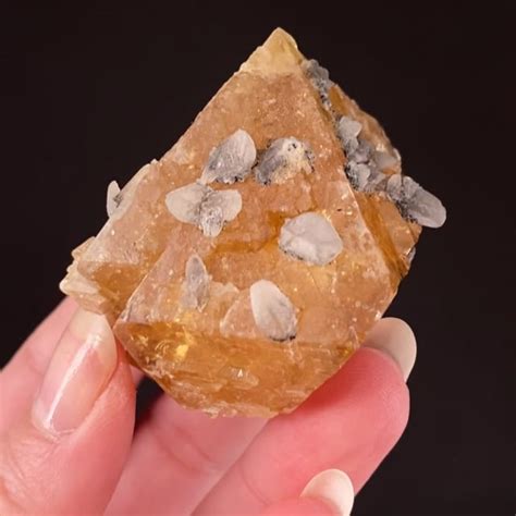 Scheelite With Rare Calcite Association Pingwu Beryl Mine Huya