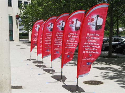 Custom Feather Flags In New York Unique Visuals Ny