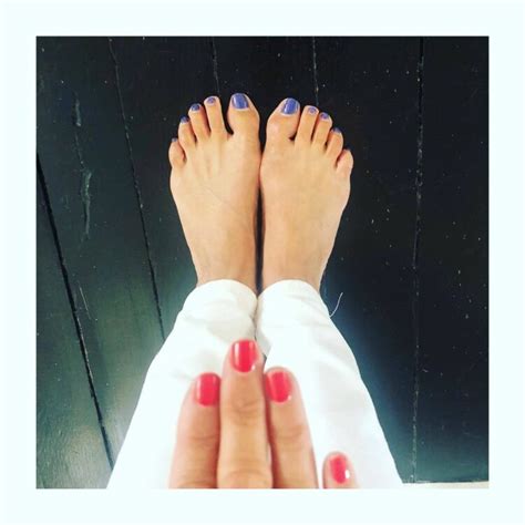Aure Atika Feet