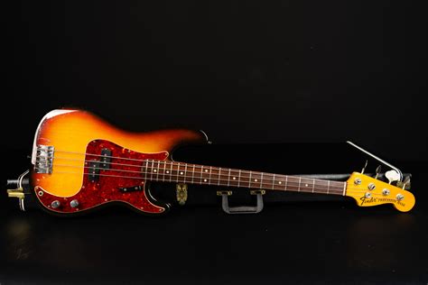 1970 Fender Precision Bass Sunburst Guitarpoint