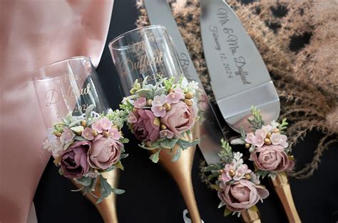 Personalized Wedding Glasses Wedding Toasting Glasses Toasting Flutes Set Of 2 Etsy
