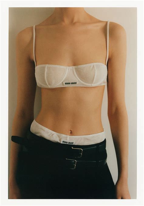 Fashion Photography Minimalist Fashion Artofit