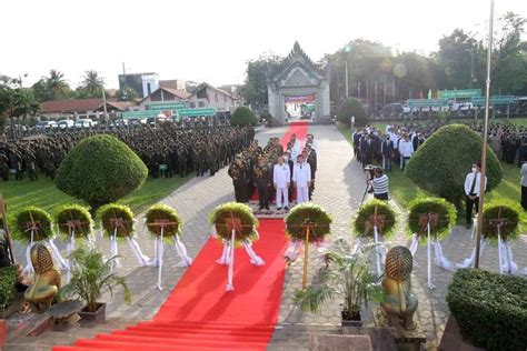 រដ្ឋបាលខេត្តសៀមរាប និងយោធភូមិភាគទី៤ ប្រារព្ធពិធីរំលឹកខួបអនុស្សាវរីយ៍លើកទី៦៩ ទិវាបុណ្យឯករាជ្យជាតិ