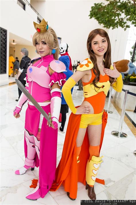 Princess Peach And Princess Daisy Peach Cosplay Princess Peach Cosplay Cosplay Outfits