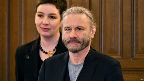 Bruce Dickinson Se Torna Cidadão Honorário De Sarajevo Ligado à Música