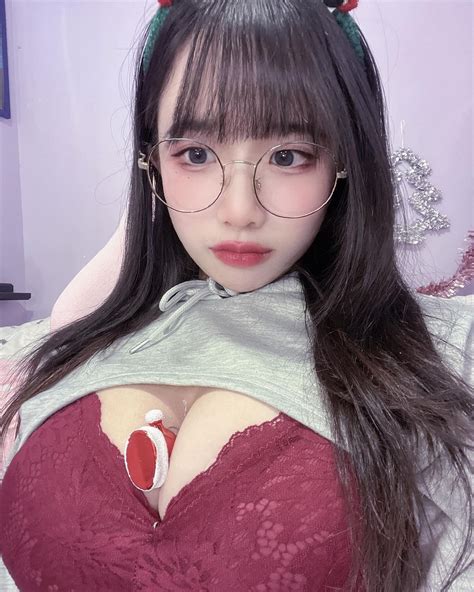 홍콩누나 인스타 치지직 에펨코리아