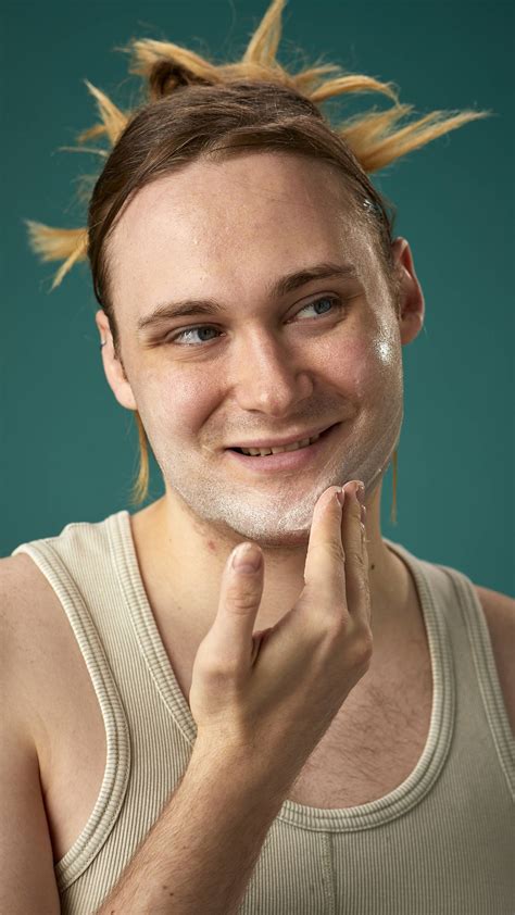 Mostly Face Wash Lush