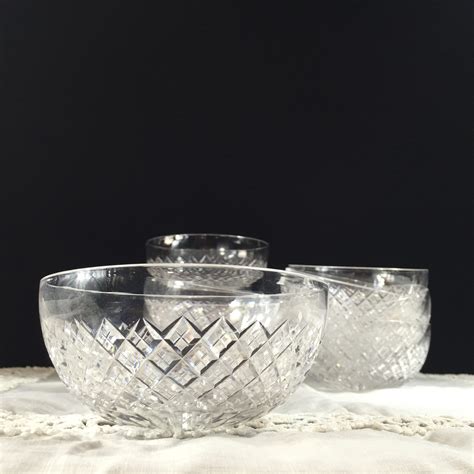 Cut Glass Finger Bowl 20th Century Moorabool Antique Galleries