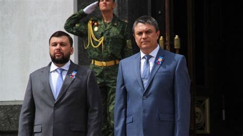 დონეცკსა და ლუგანსკში სეპარატისტებმა სრული სამხედრო მობილიზაცია