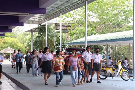 ประชุมผู้ปกครองนักเร ด่านทับตะโกราษฎร์อุปถัมภ์ Dtk School