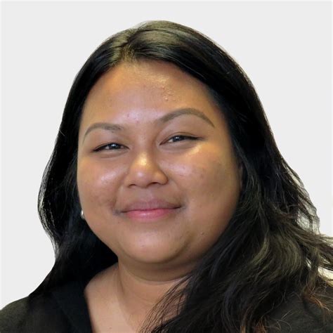 Our Counsellors Psychologists Therapists And Coaches Kyra Thompson