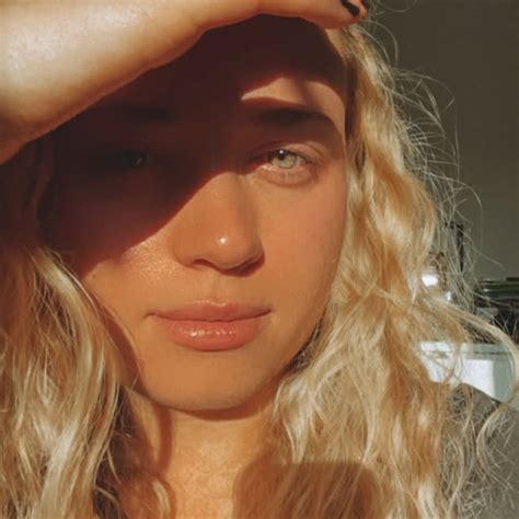 Lauren Rees Lauren Nrs • Threads Say More