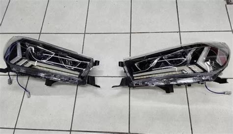 Par Juego Faros Toyota Hilux Env O Gratis